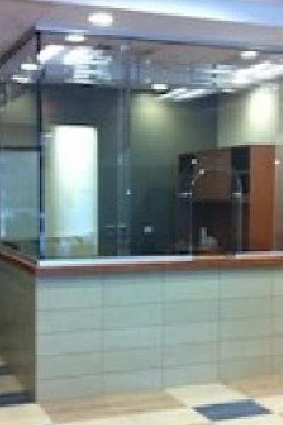 Clear Ballistic Shields, Ballistic Desks & Barriers Manufacturer - METT ...